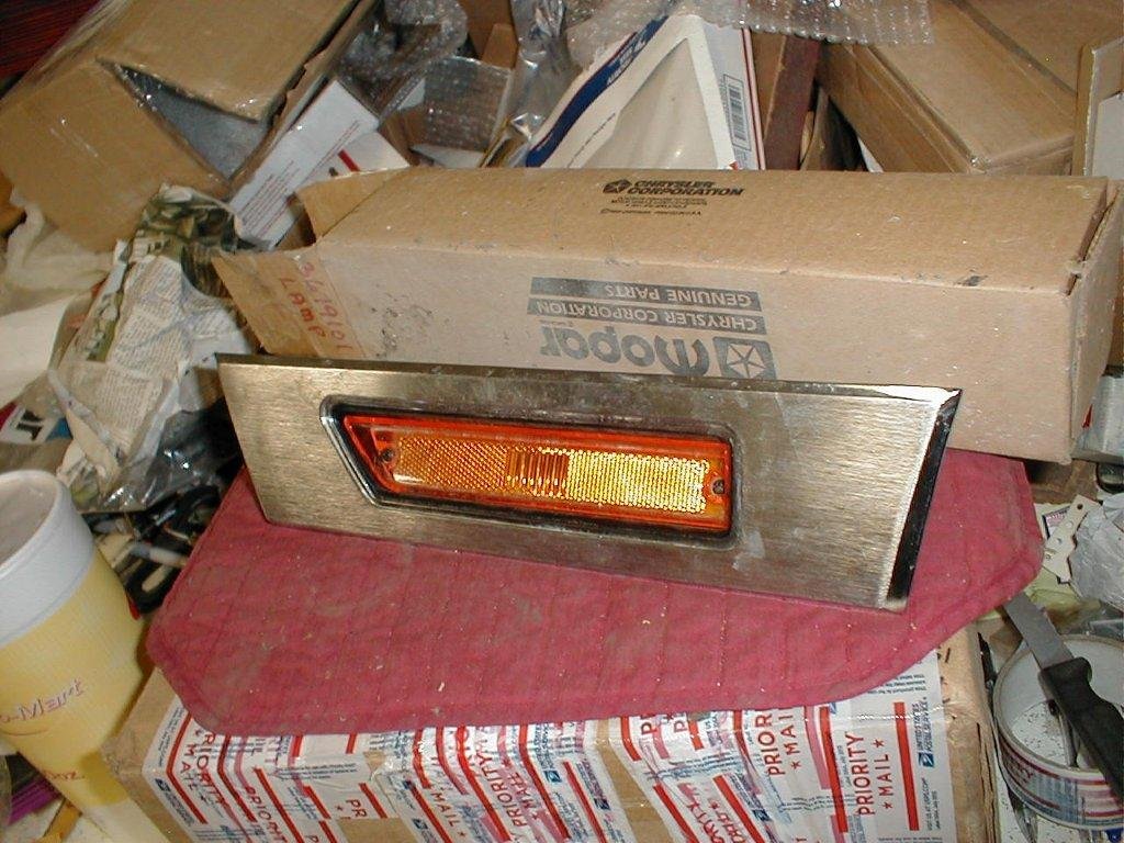 NOS Mopar Side Marker Lamp Left Front 1973 Chrysler New Yorker Models ...