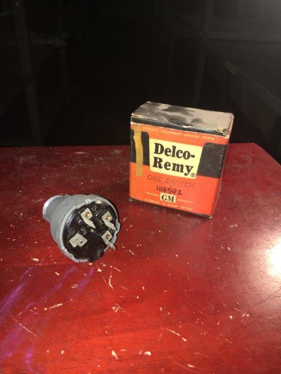 NOS Delco Ignition Switch 1961-3 Chevrolet Models - Hiltop Auto Parts