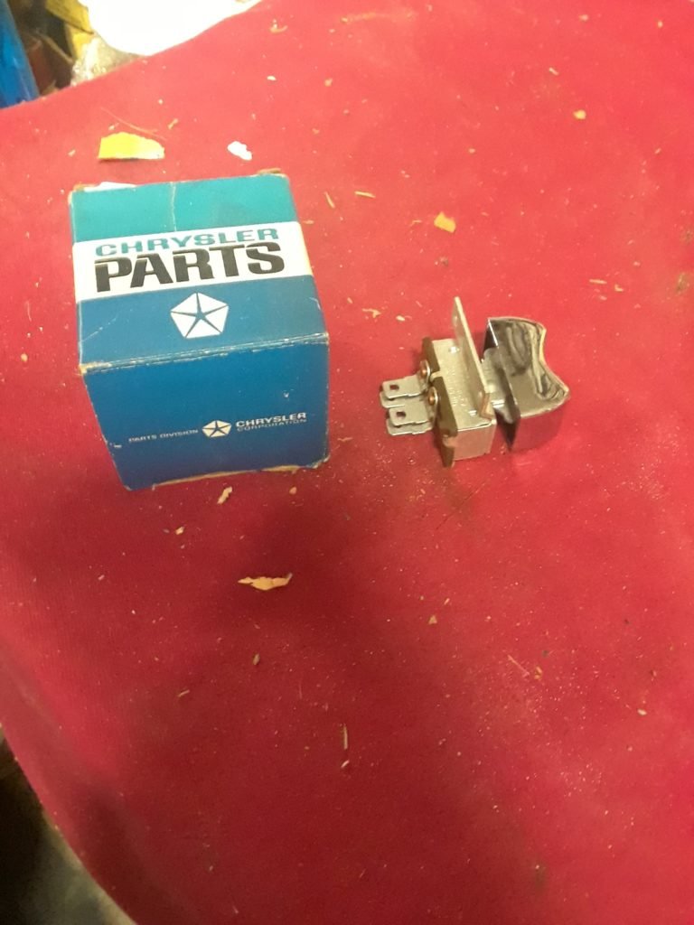 NOS Mopar Emergency Flasher Switch 1968-70 Dodge & Plymouth B Body
