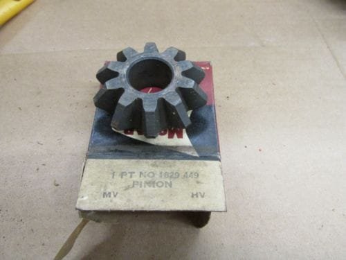 NOS Mopar 1957-72 8 3/4 gear differential pinion with sure grip